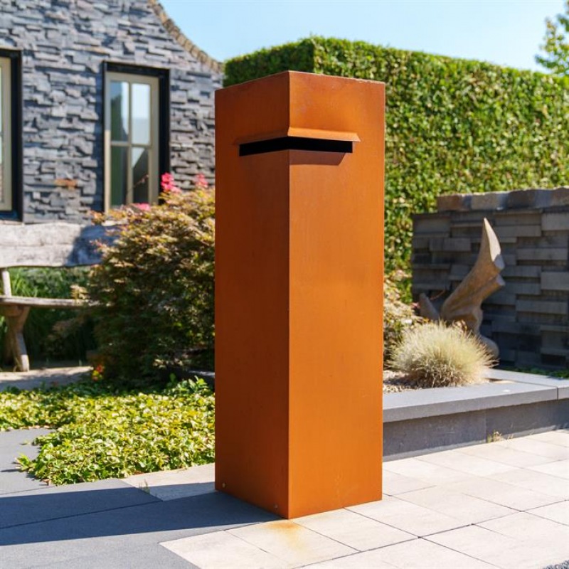 Timelessly elegant letterboxes in CorTen steel